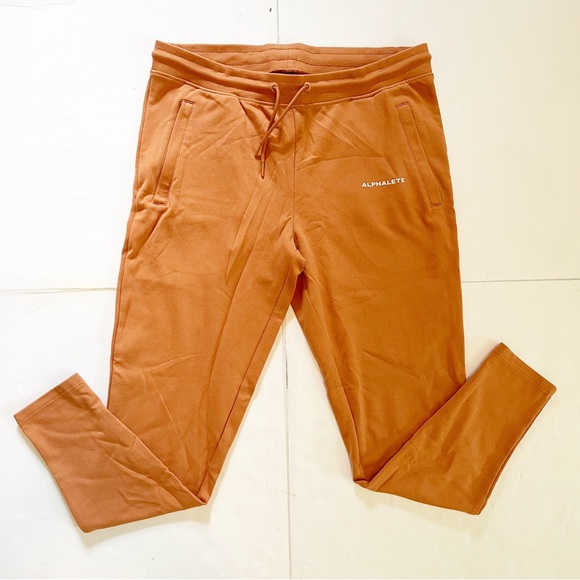Alphalete | Pants | Nwt Alphalete Mens Identity Joggers In Camel ...